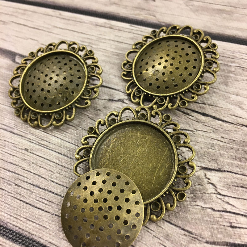 Cross Stitch or Embroidery Antique Bronze Round Brooch Blanks (Set of ...