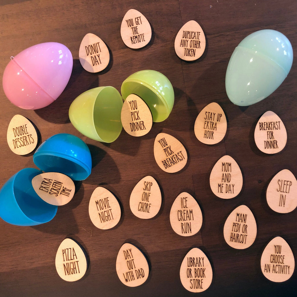 Easter Egg Tokens: 20-25 Wooden Engraved Activity and Treat Egg Filler ...