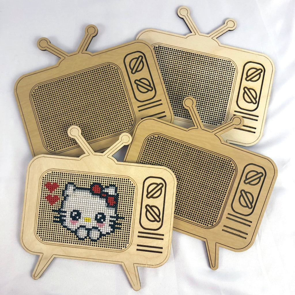 Stitchable Wooden Vintage 50's TV Set – Snarky Crafter Designs